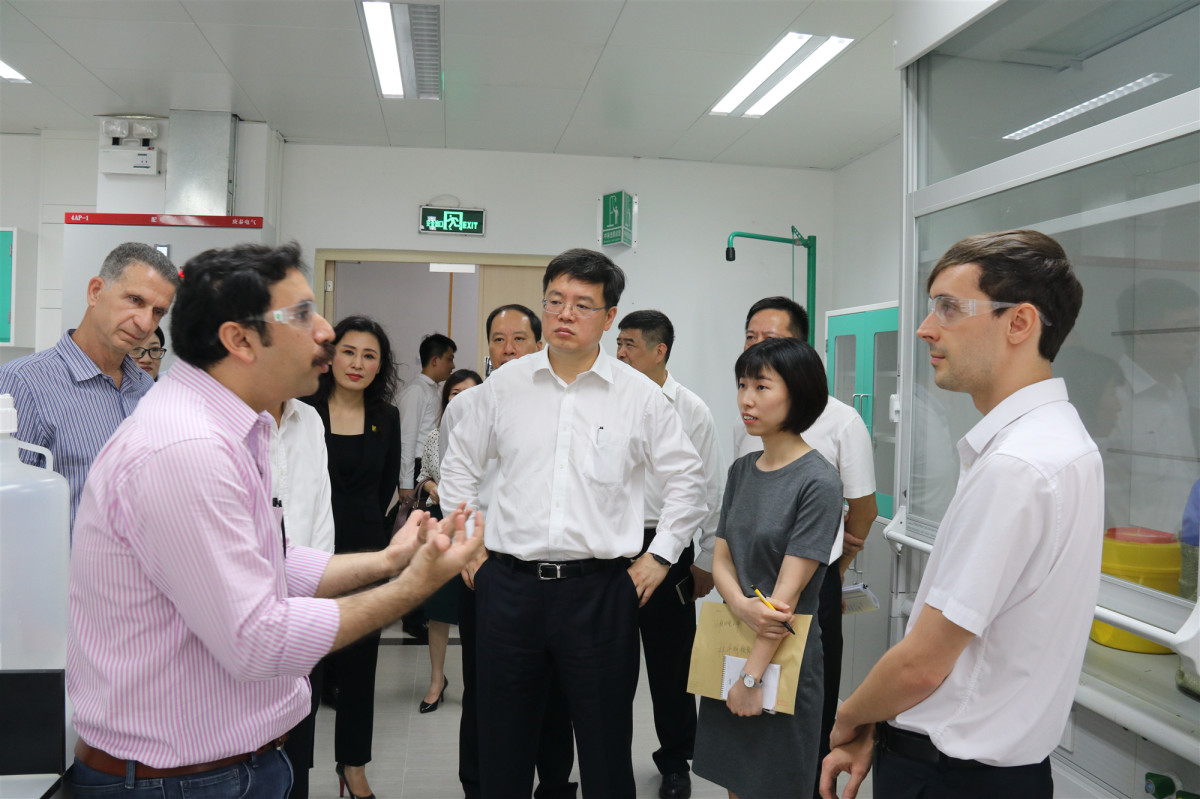 Qin Weizhong, Vice Governor of Guangdong Province visited GTIIT for ...